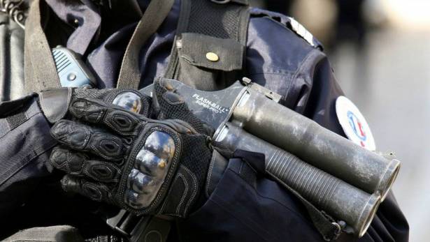 Yellow Vests: French riot police will now wear body cameras | الديار